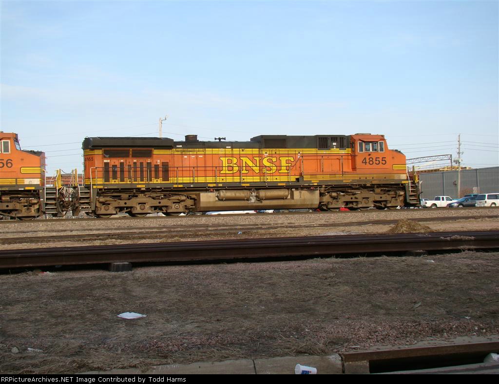 BNSF 4855
